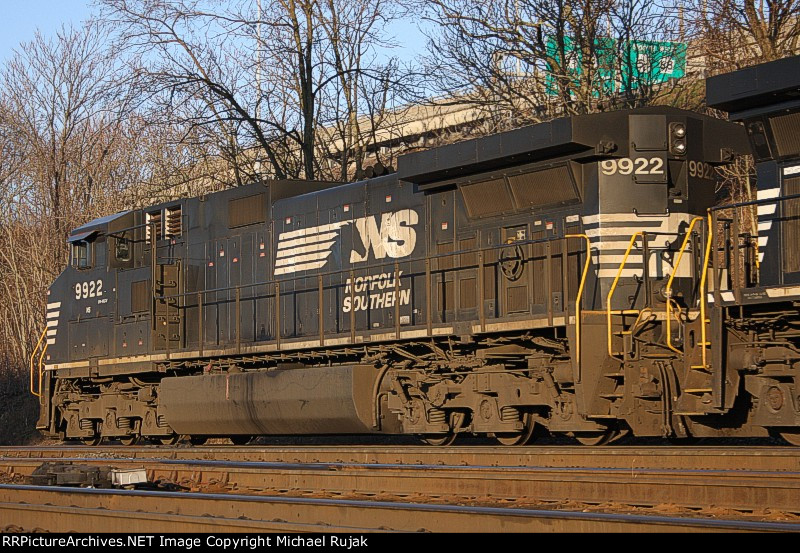 NS 9922
